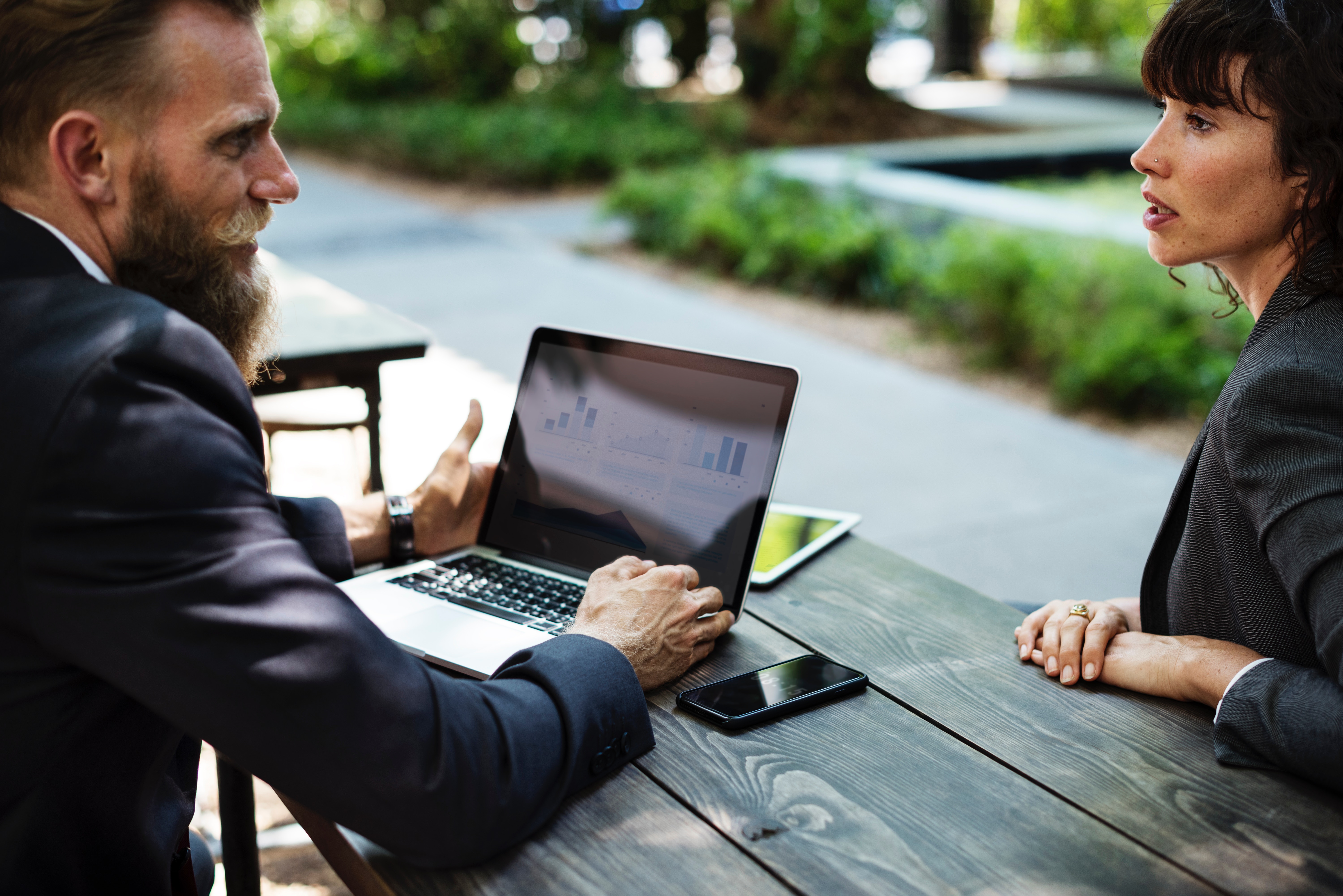 How Are Financial Planners Paid 
